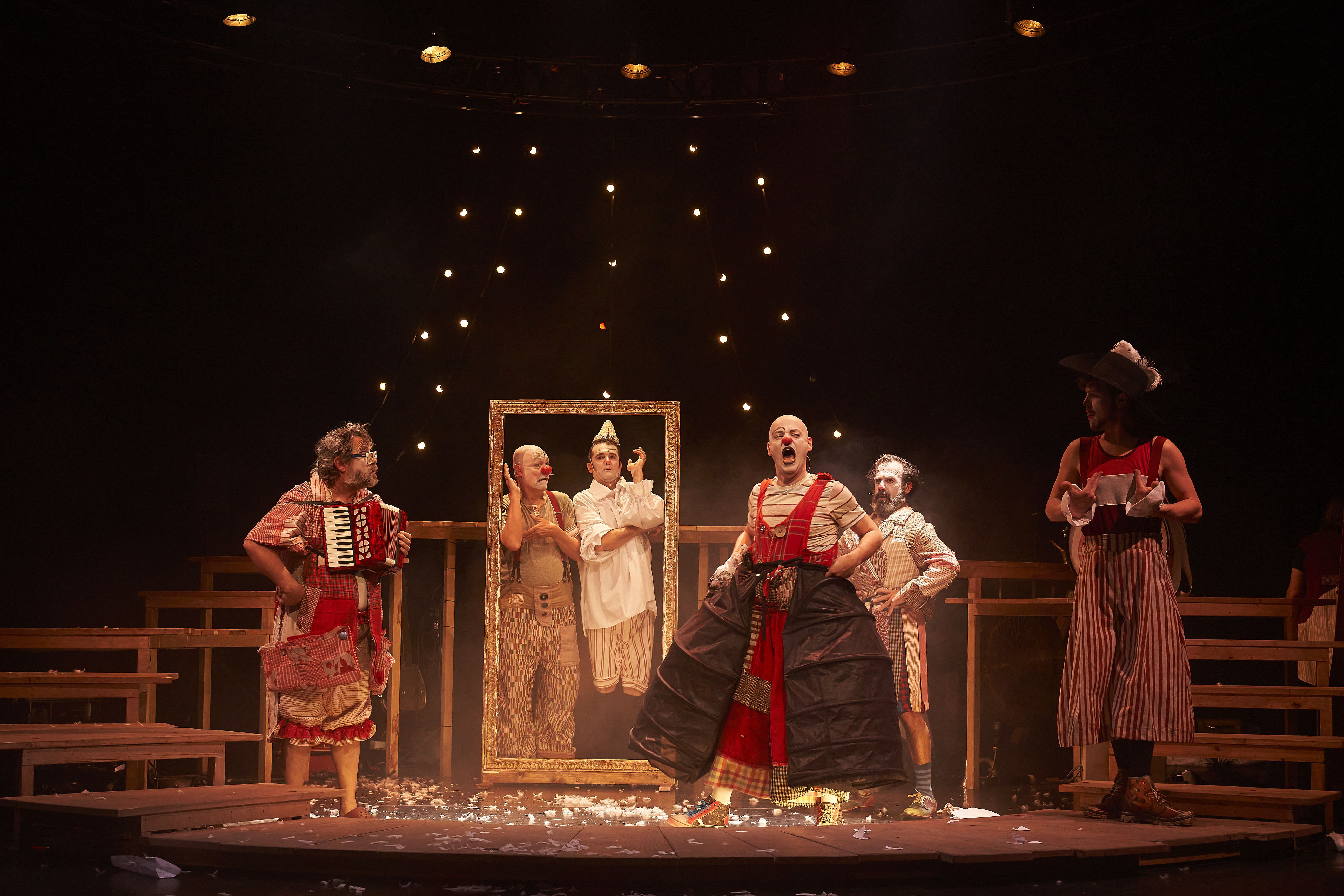 El dramaturgo Juan Mayorga y los payasos de Rhum & Cia presentan en el ...